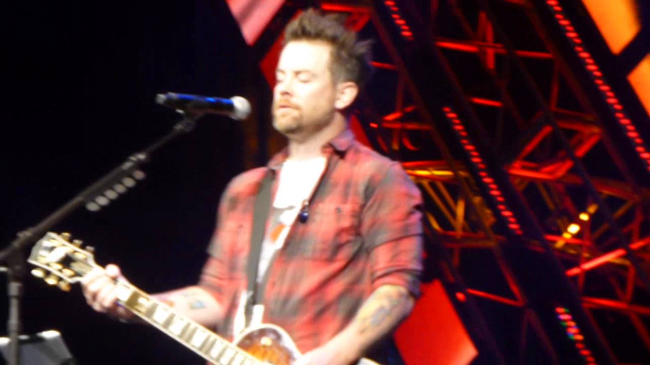 Separate Ways - David Cook - Epcot Food & Wine Festival 11/07/14 - YouTube