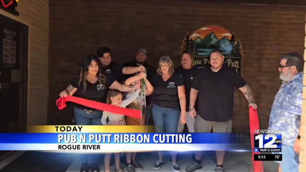 Rogue Pub-N-Putt hosts grand opening - YouTube
