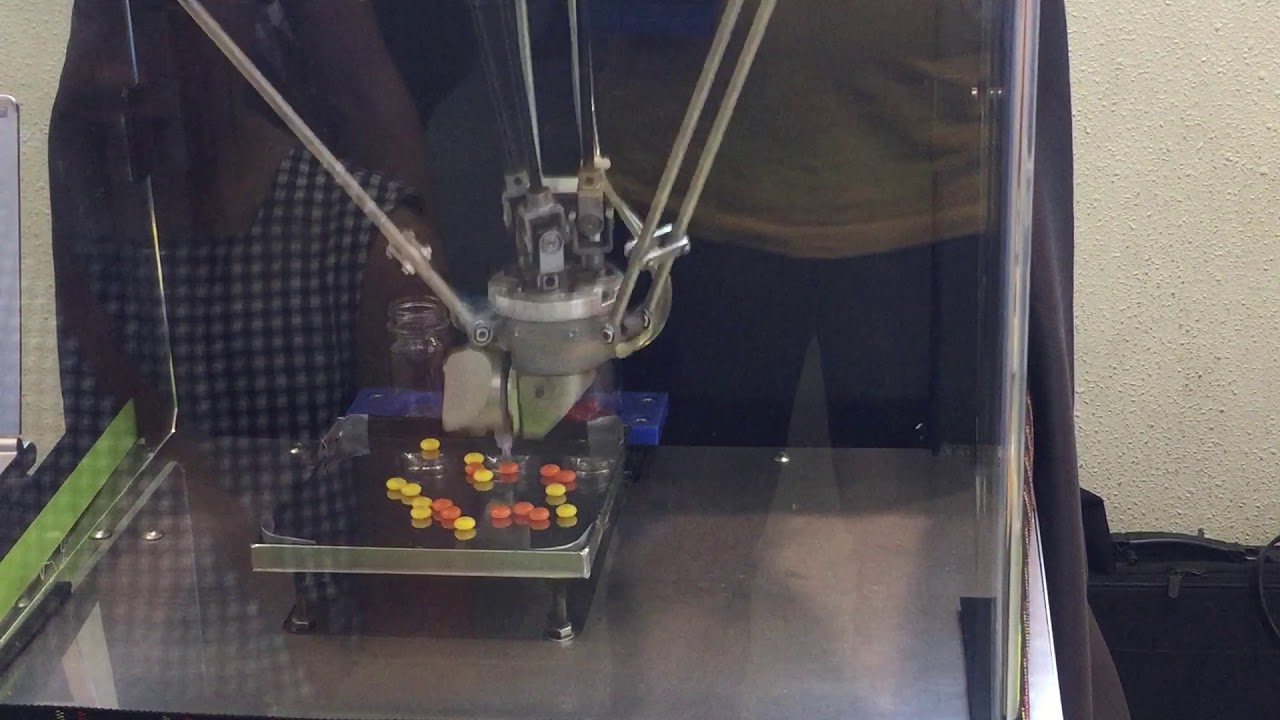 FANUC Robot M-1 iA - YouTube