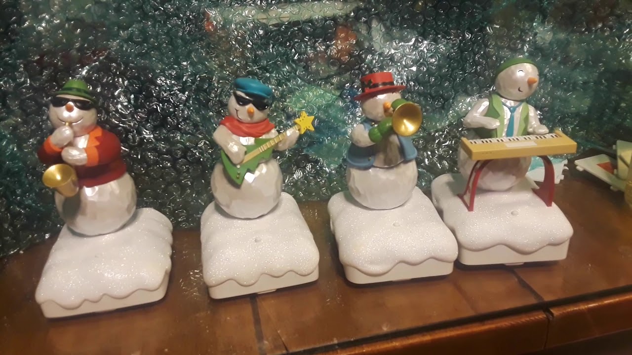Hallmark Snowman Band - YouTube
