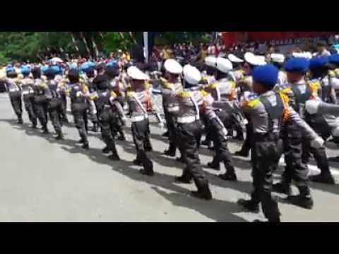 polisi cilik baris berbaris - YouTube