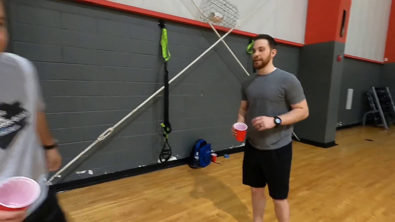 Plastic Cup Games - Bounce and catch - YouTube
