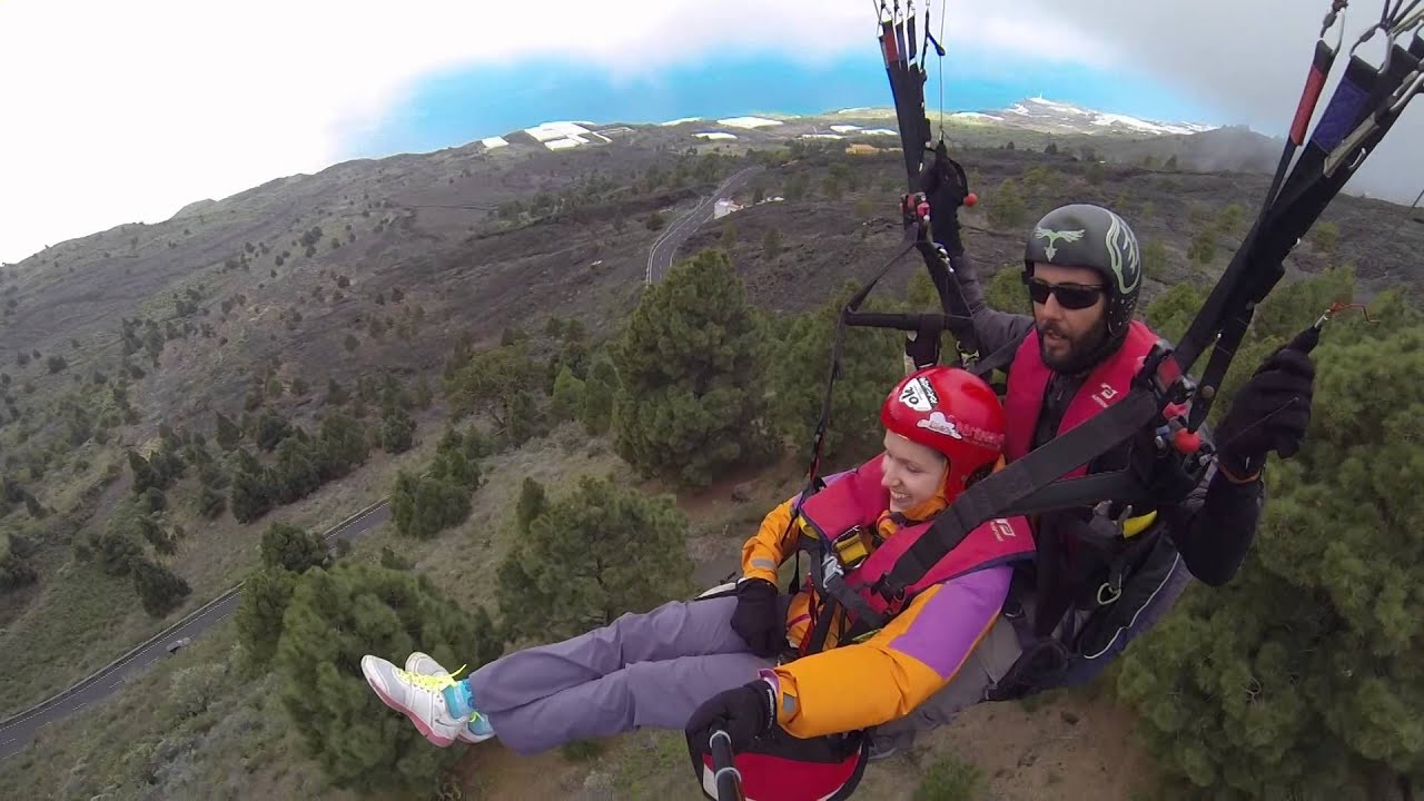 Paragliding in Puerto Naos, La Palma. - YouTube