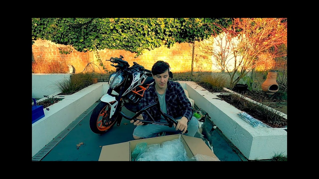 installing Crazy iron stunt cage on a KTM DUKE 390 2020!!! - YouTube