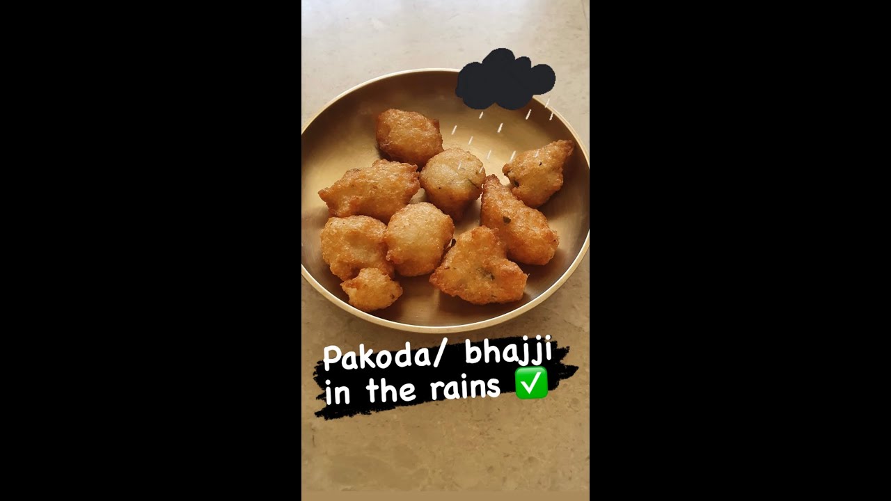 Pakoda/ bhajiya in the rains - YouTube
