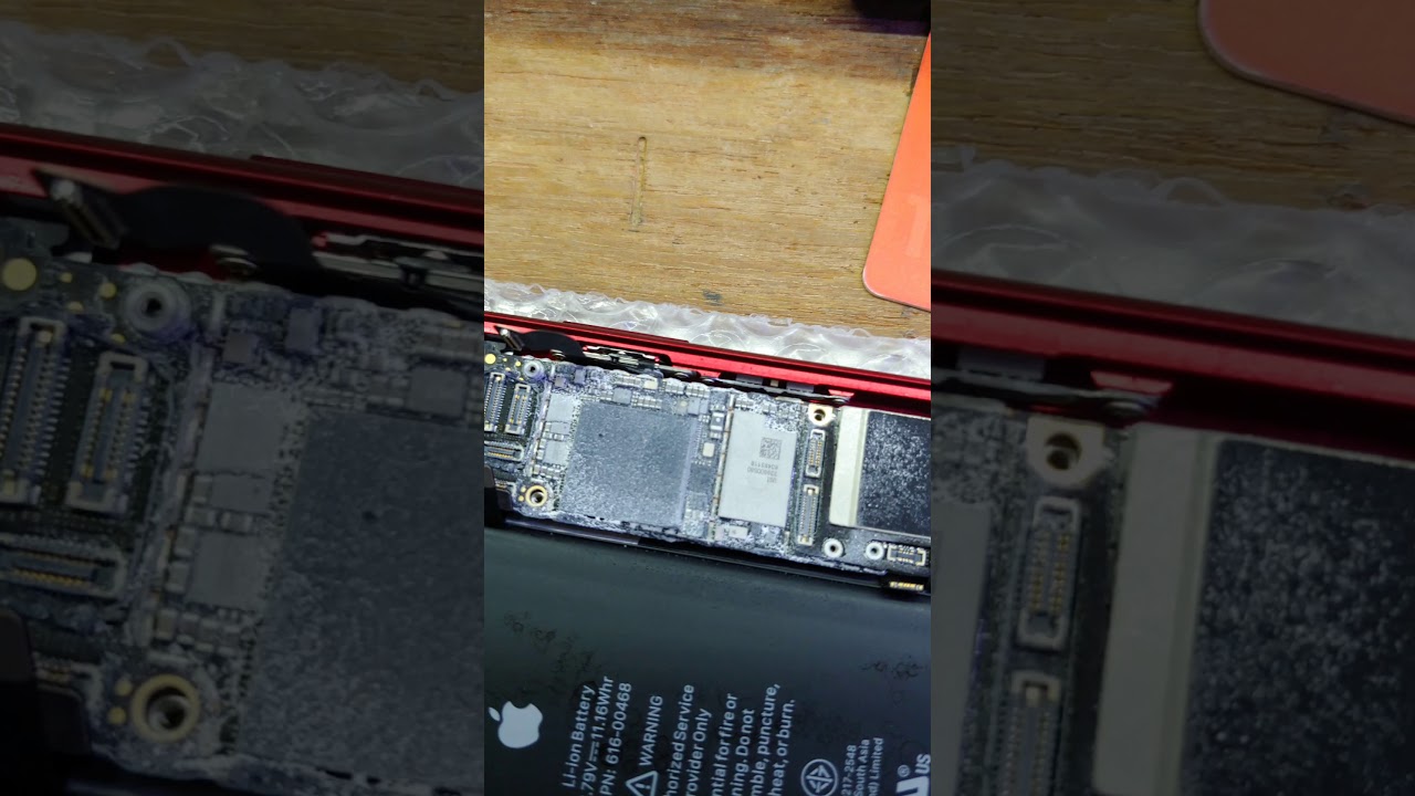 IPhone 8 charging ic short circuit - YouTube