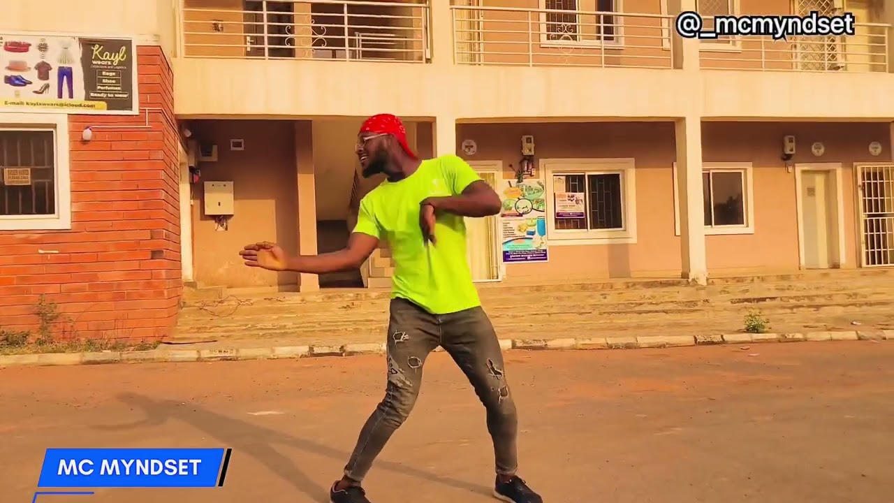 SKIBII ft DAVIDO - Baddest Boy (Remix) - YouTube