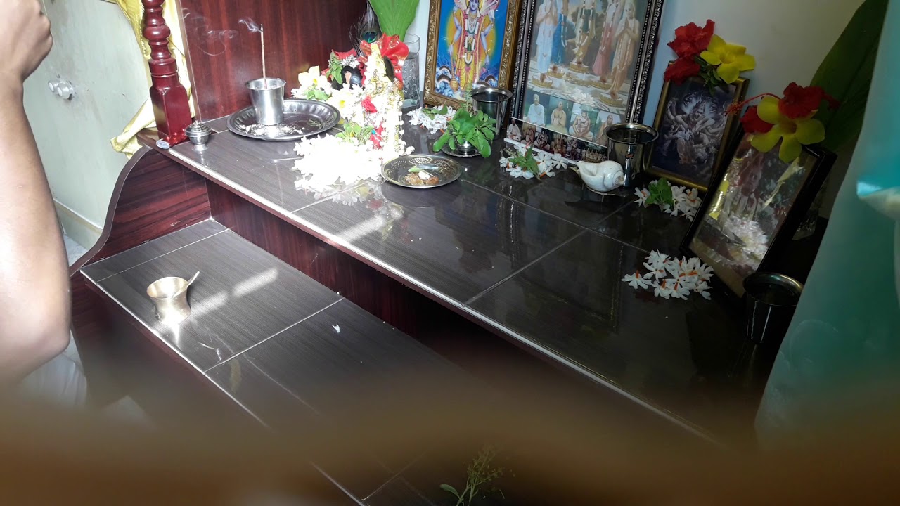 How to Do Radha Krishna Puja - YouTube