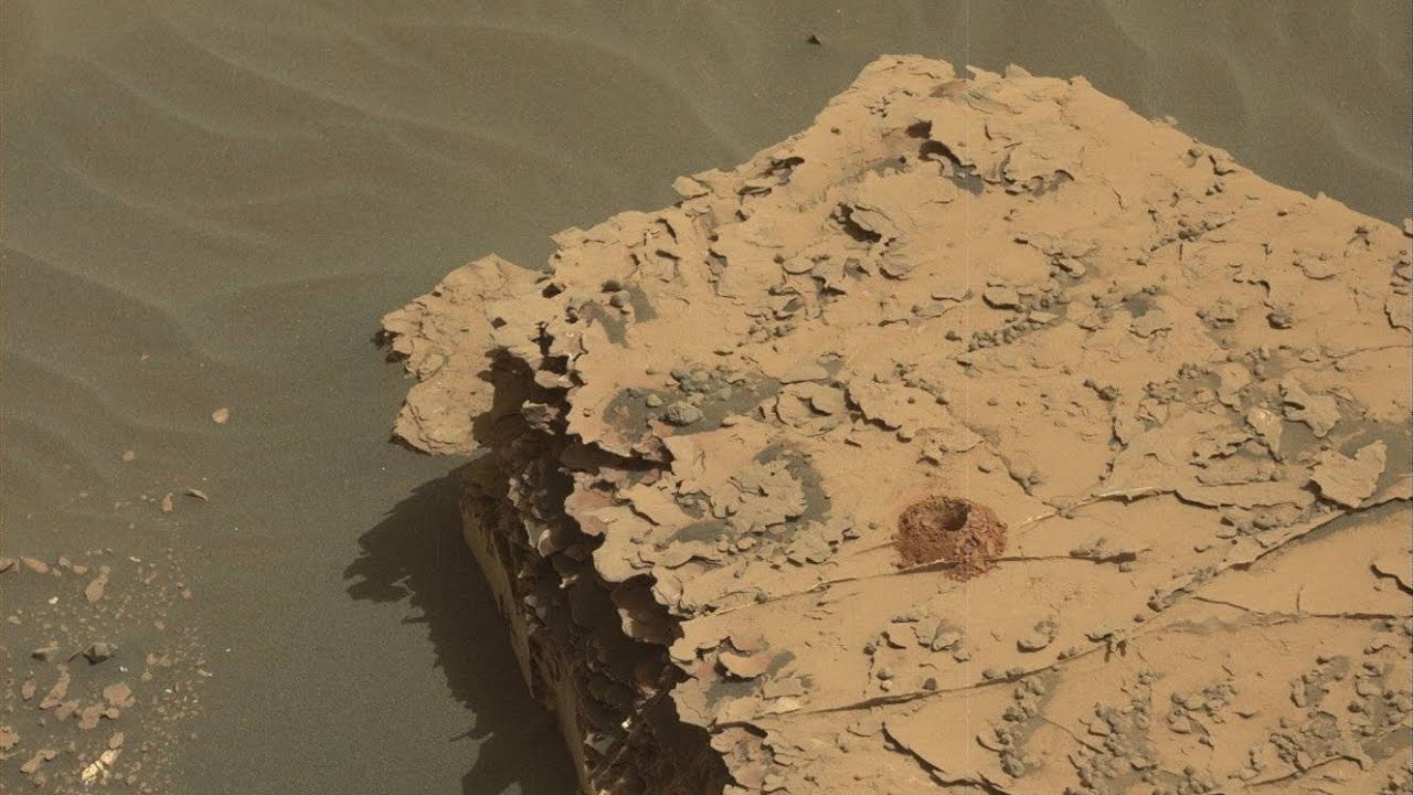 NASA's Mars rover Curiosity Capture These Interesting and Mysterious ...