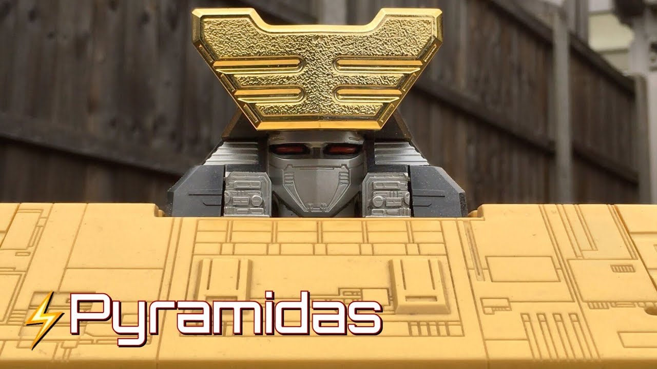 Deluxe Pyramidas the Carrier Zord / Zeo Ultrazord 1996 toy review ...