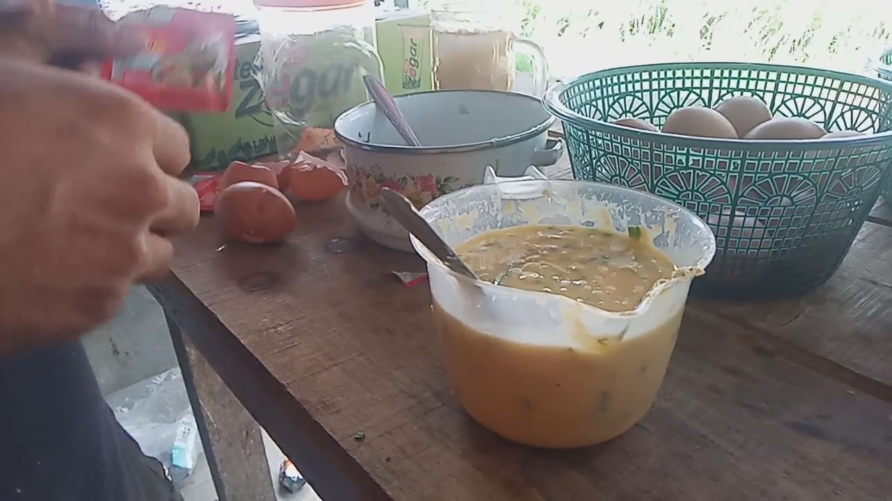 Cara bikin telor Congkel, jajan terpopuler kekinian,, - YouTube
