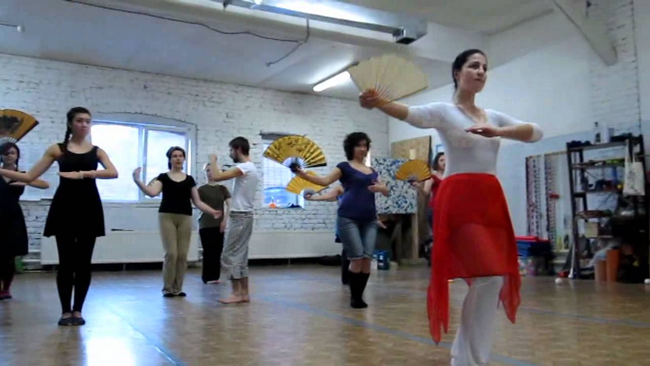 учим японские танцы - YouTube
