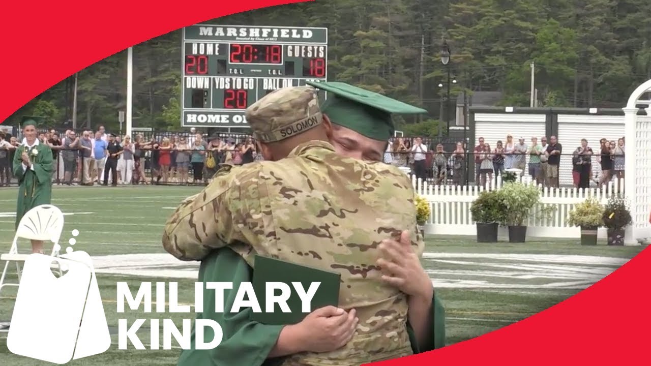 Army dad surprises son at graduation - YouTube