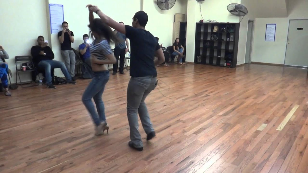 Advanced Salsa Partner Work @ Nieves Latin Dance Studio - YouTube
