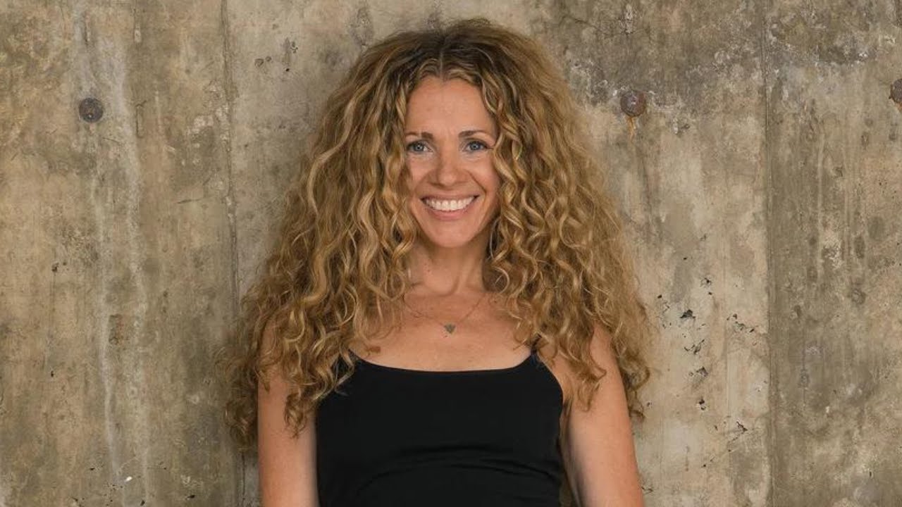 Seane Corn ~ Healing Trauma and Revolution of the Soul - YouTube