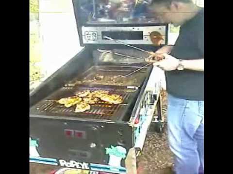 BBQ Pinball / Flipper Grill - YouTube