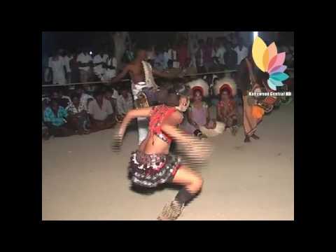 Karakattam Kuravan Kurathi Hot Village Dance 2017