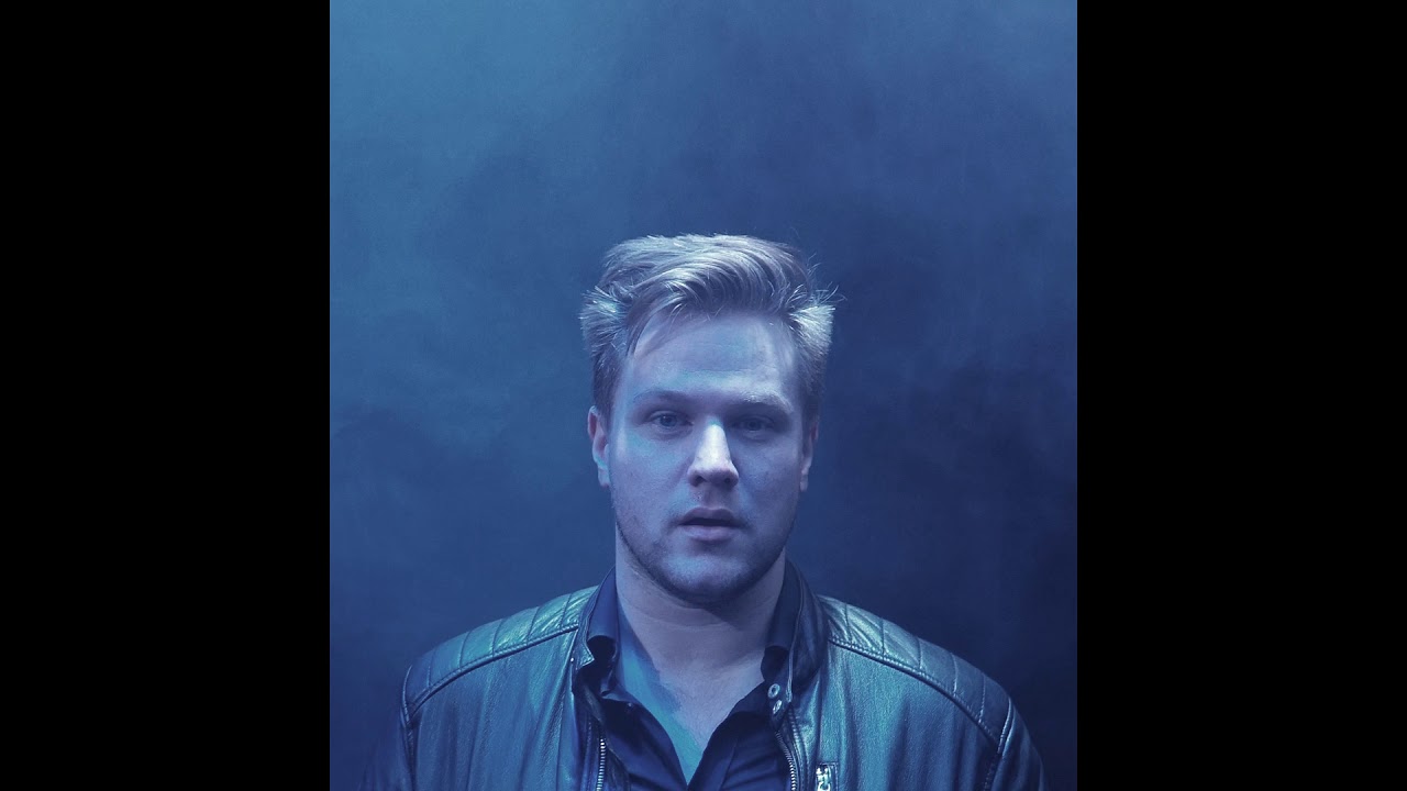 Filip Karaś - For all we know (Donny Hathaway) - YouTube