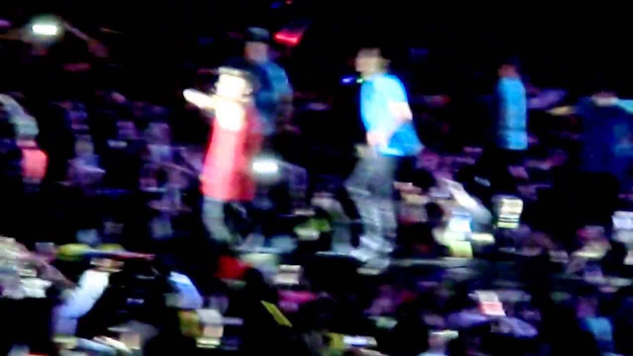 CONCIERTO JUSTIN BIEBER QUITO ECUADOR 2013 OLLG - YouTube
