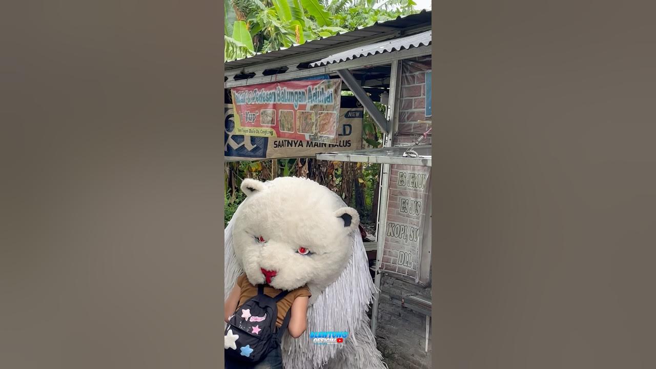 Mau jajan di warung Cewe cantik dimakan can macanan - YouTube