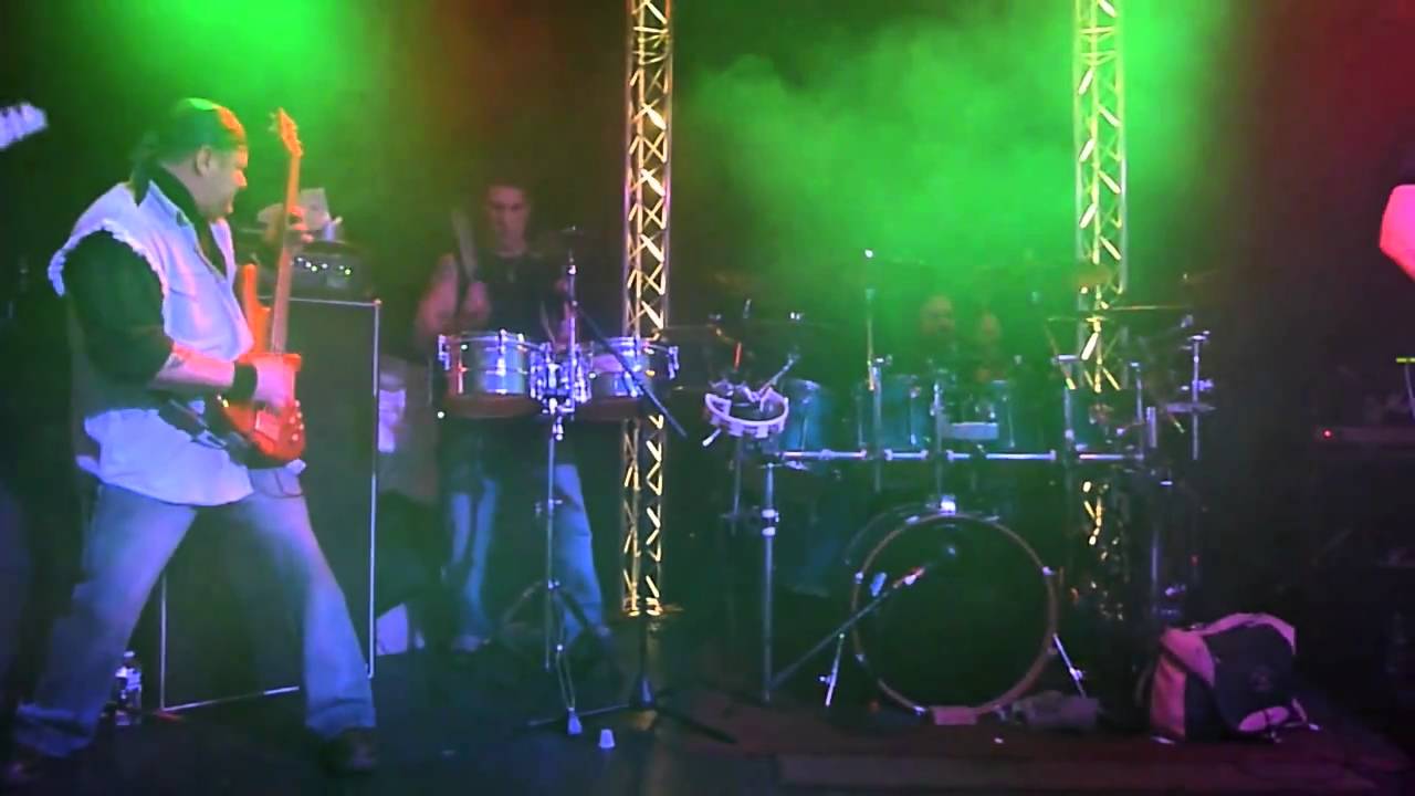 Stealin Buffalo Band - YouTube