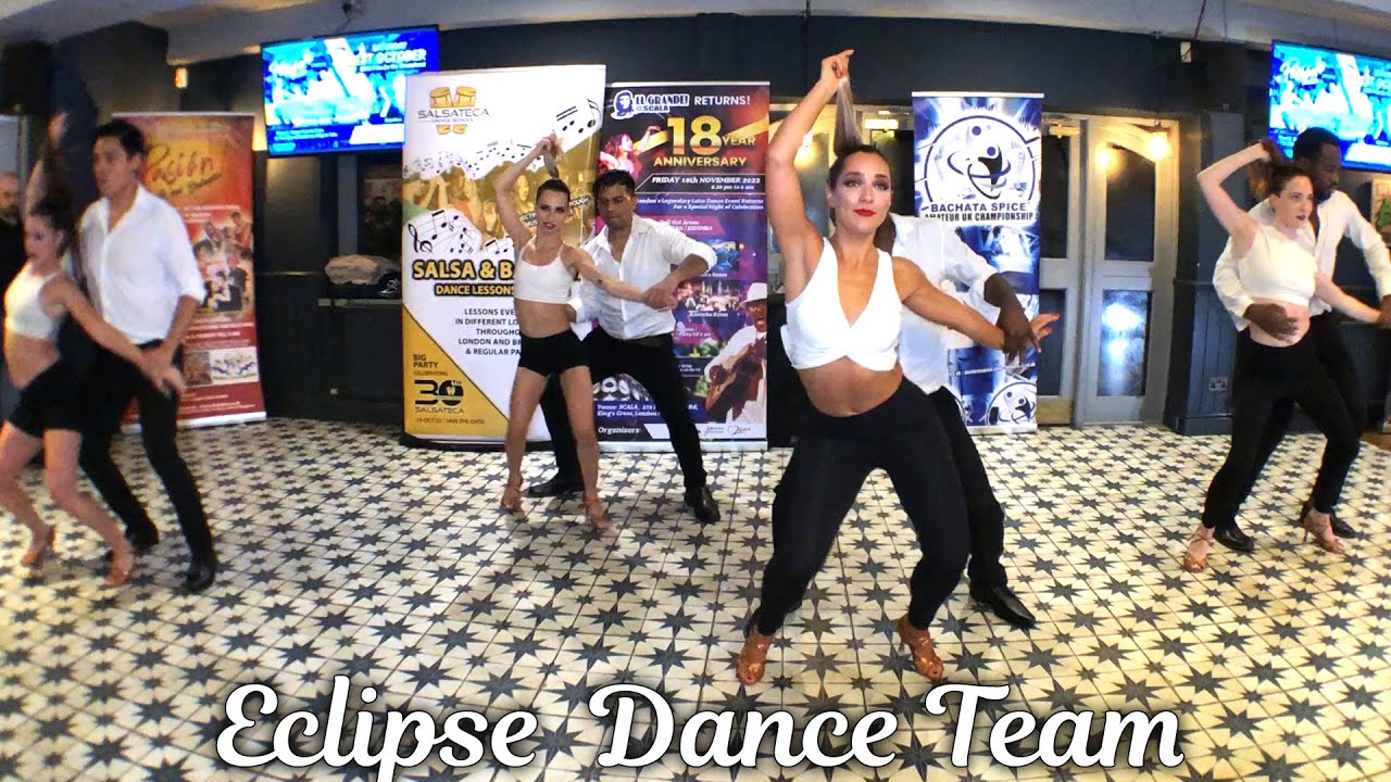 Bachata Dance Performance by Eclipse Dance Team at Bachata Pasion in London. - YouTube