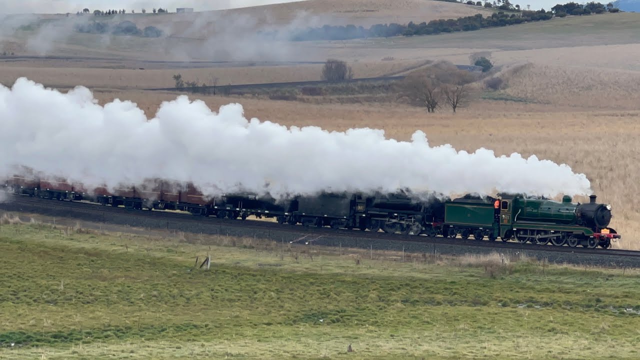 Bathurst Steam Weekend 2023 - YouTube