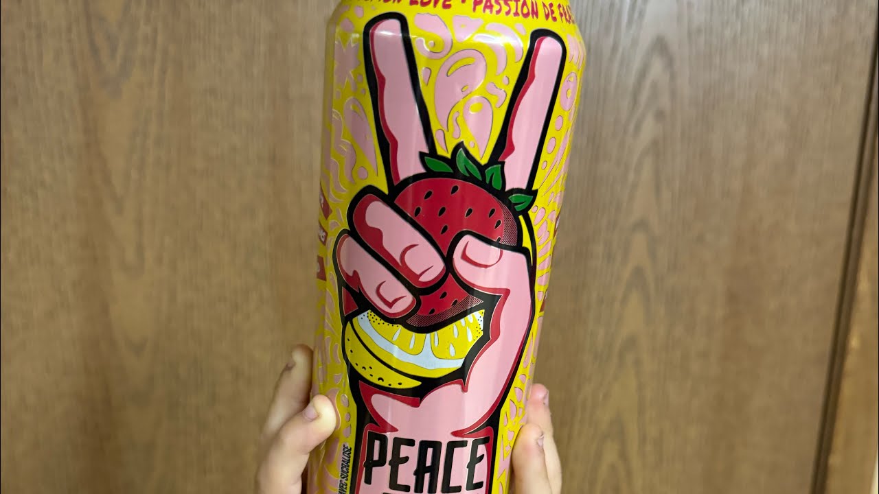 Strawberry lemonade (Peace Tea) - YouTube