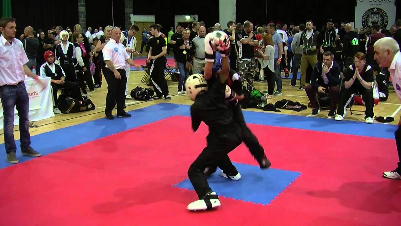 Joshua Simmonds v Devidas Ivlev White Tiger Challenge 2015 - YouTube