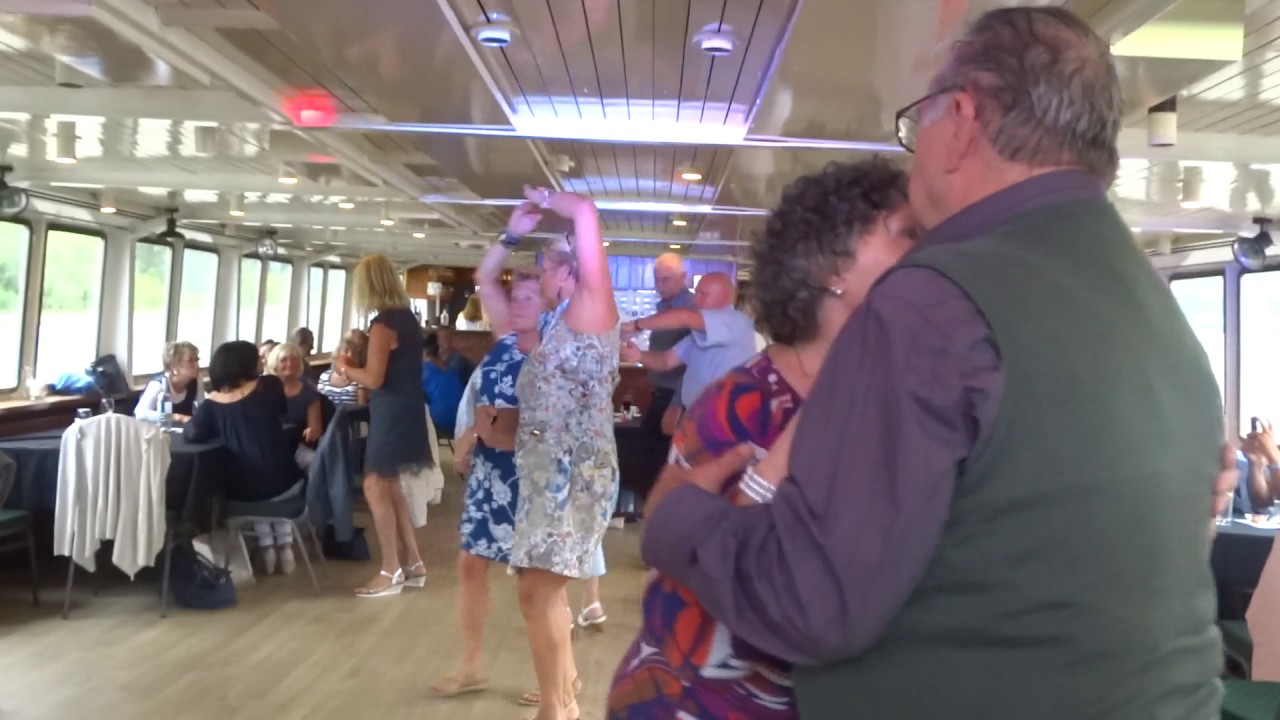 ambiance Dance On tHe River 23 juli 2017 - YouTube