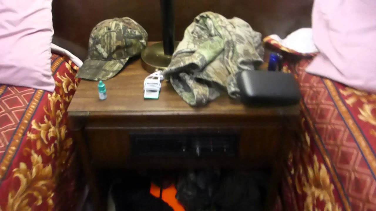 Full Hotel Tour Of Hamilton Inn - YouTube