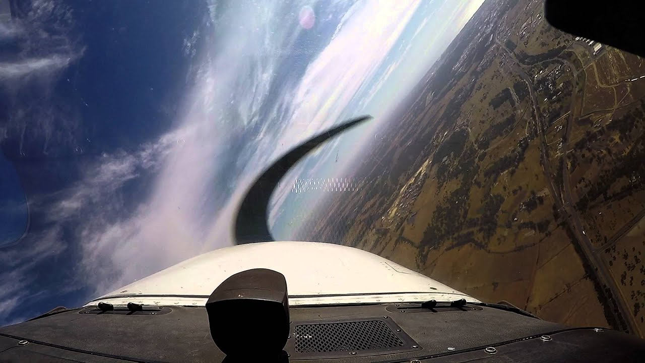 Cessna 172 Steep Bank Turn - YouTube