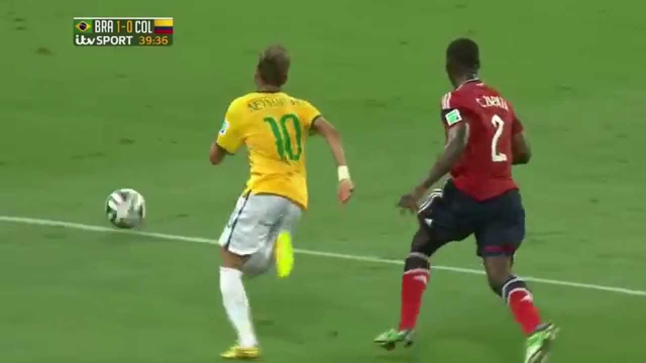 Neymar step over vs Colombia - HD - YouTube