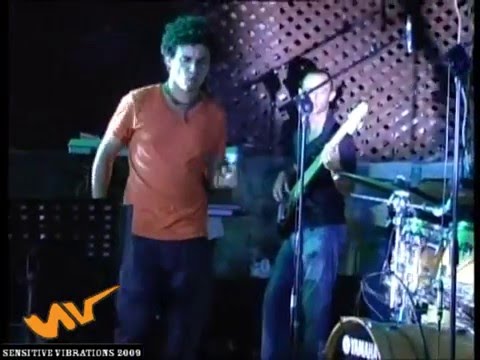 Buray & Sensitive Vibrations - Love Serenade