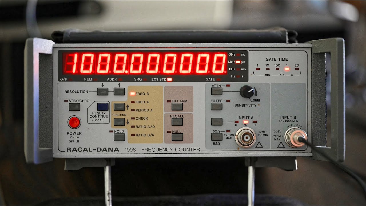 Upgrading an ADF4351 frequency synthesizer module - YouTube