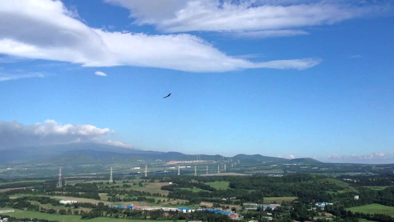 Slope Soaring @Geum Oreum August 5, 2012 - YouTube
