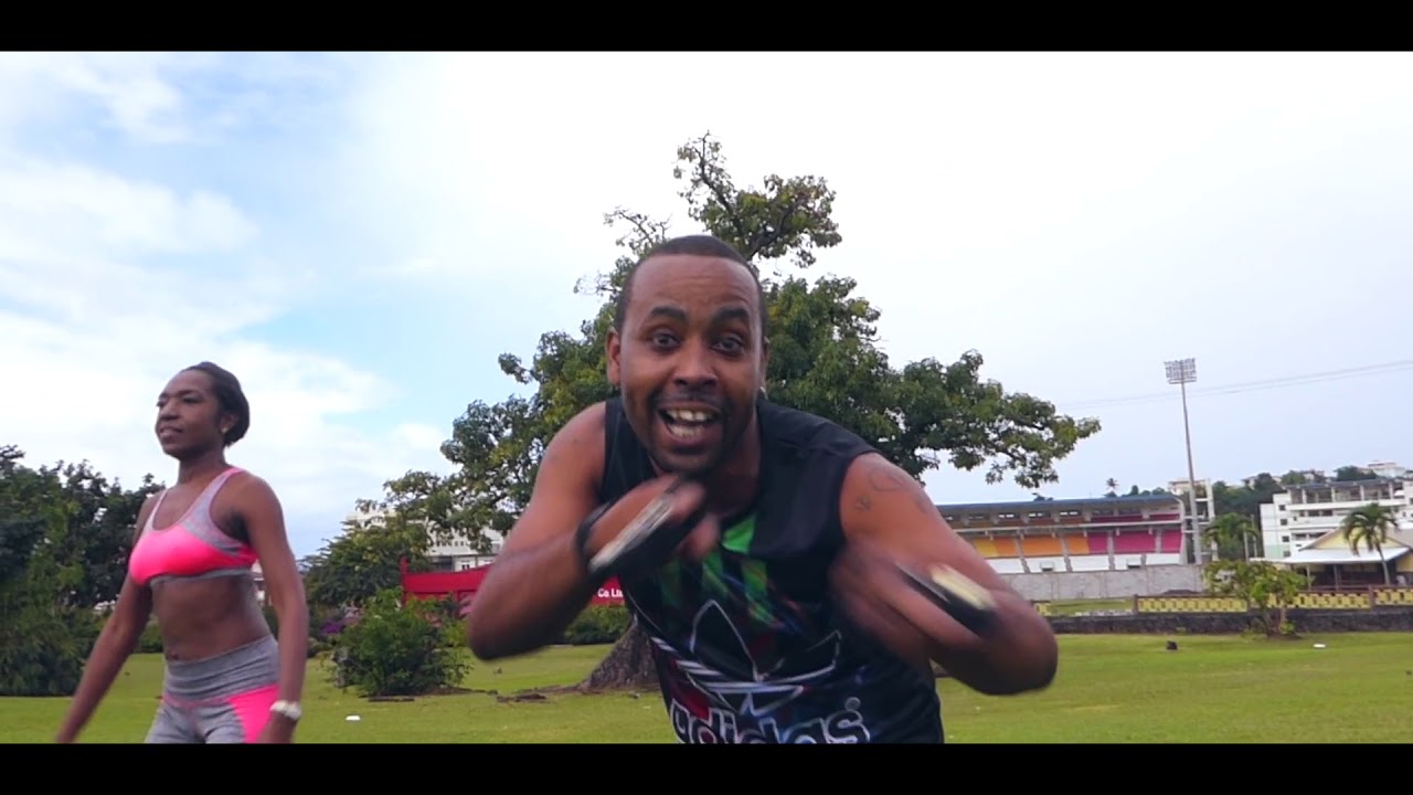 Signal Band - Bachanally Fit [Music Video] | Bouyon 2019 - YouTube