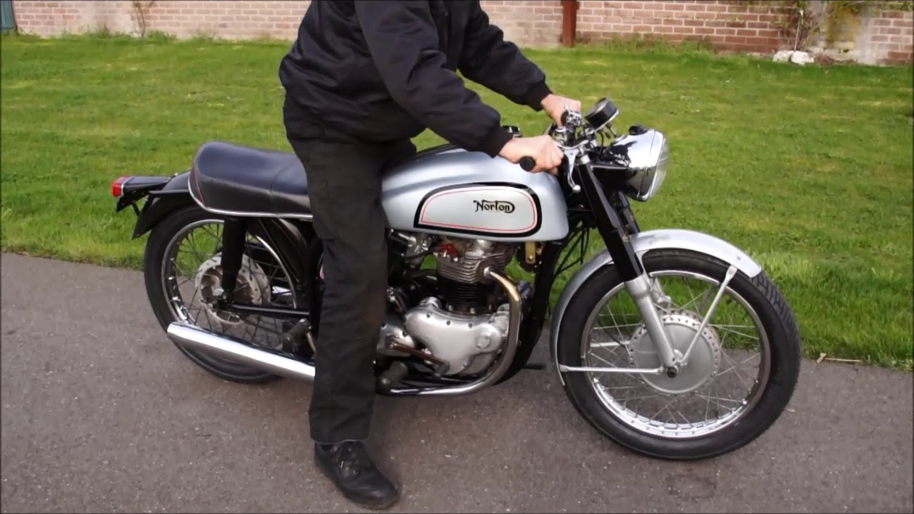 Norton Dominator 600cc featherbedframe from 1954 - YouTube