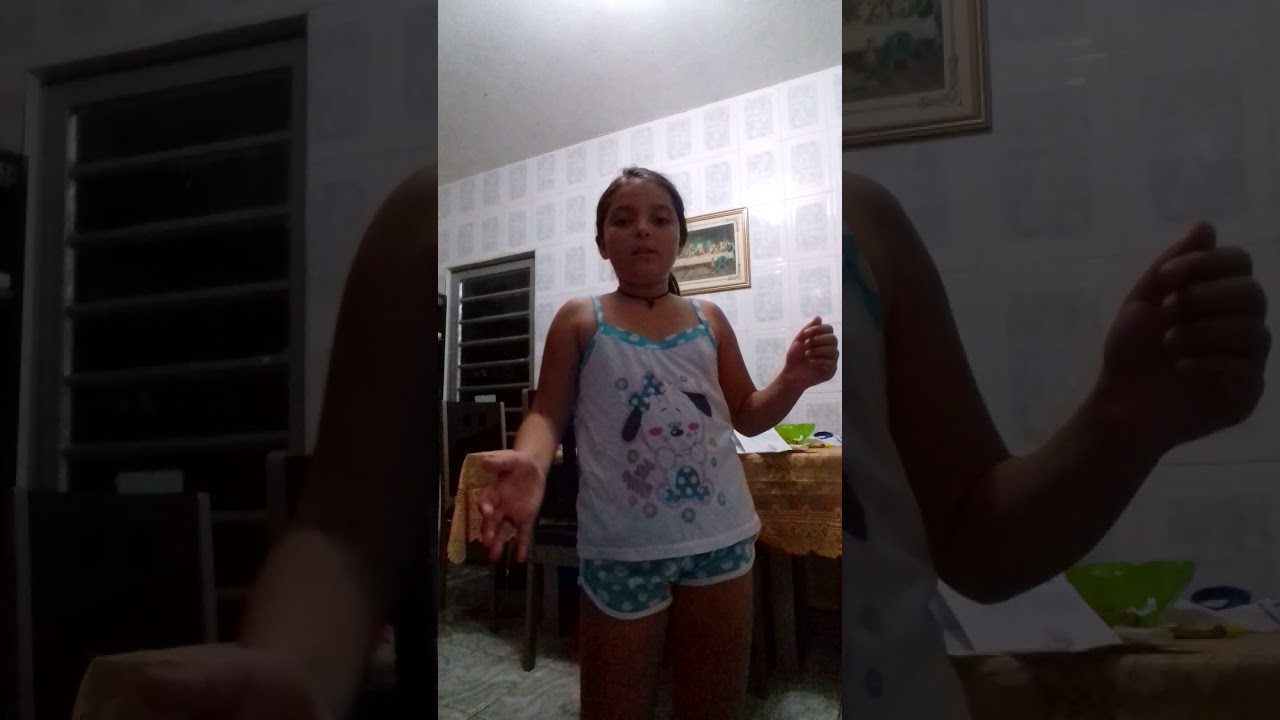 Sara Costa dançando agora vai sentar - YouTube