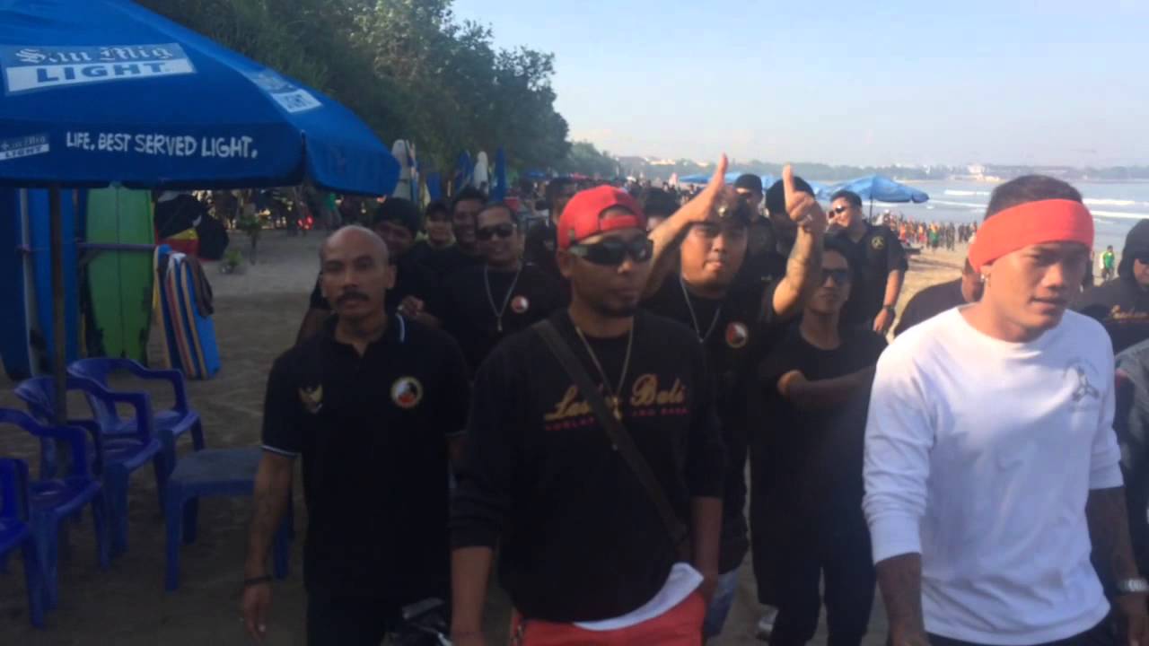 Laskar Bali Kuta - YouTube