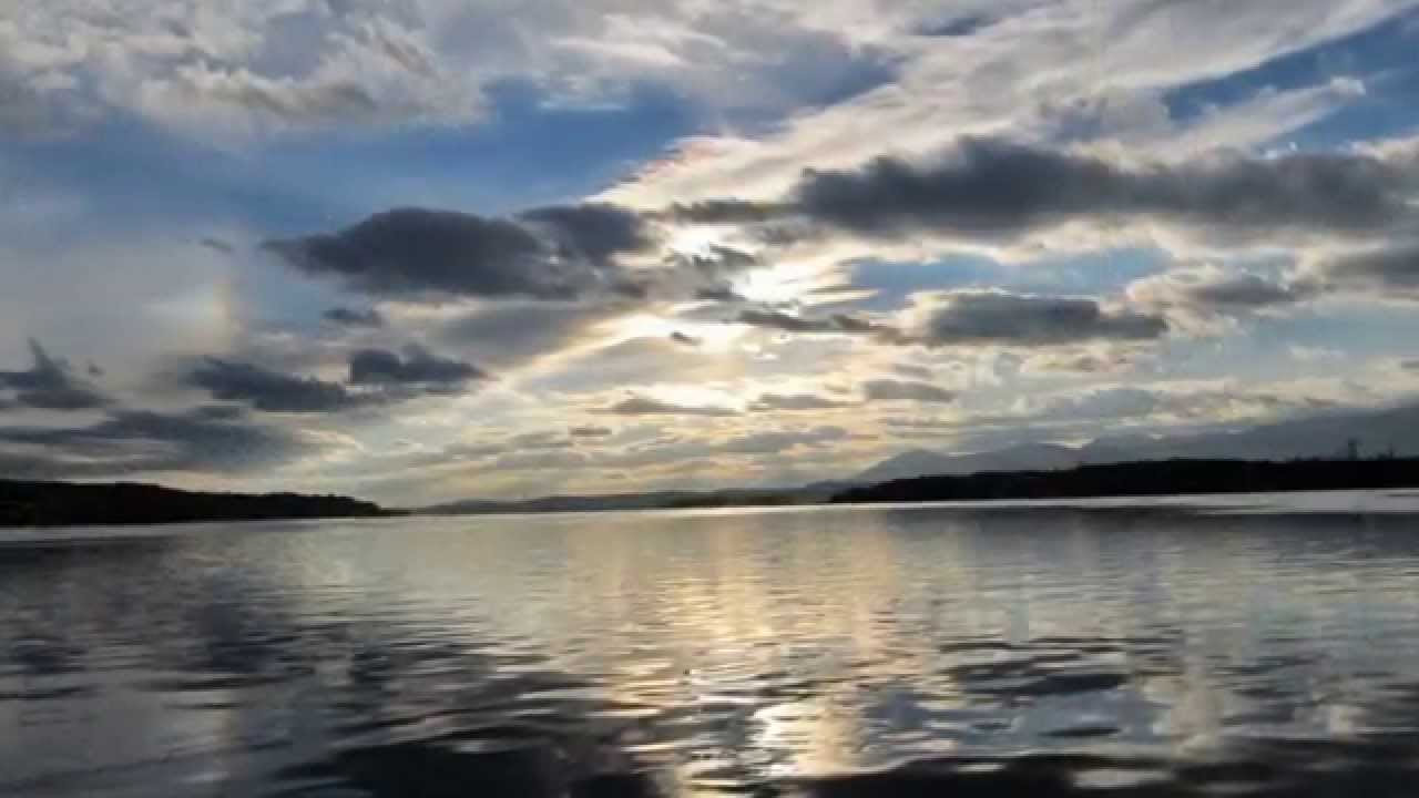 Westerly Warwick twin keel micro cruiser on the Hudson river - YouTube