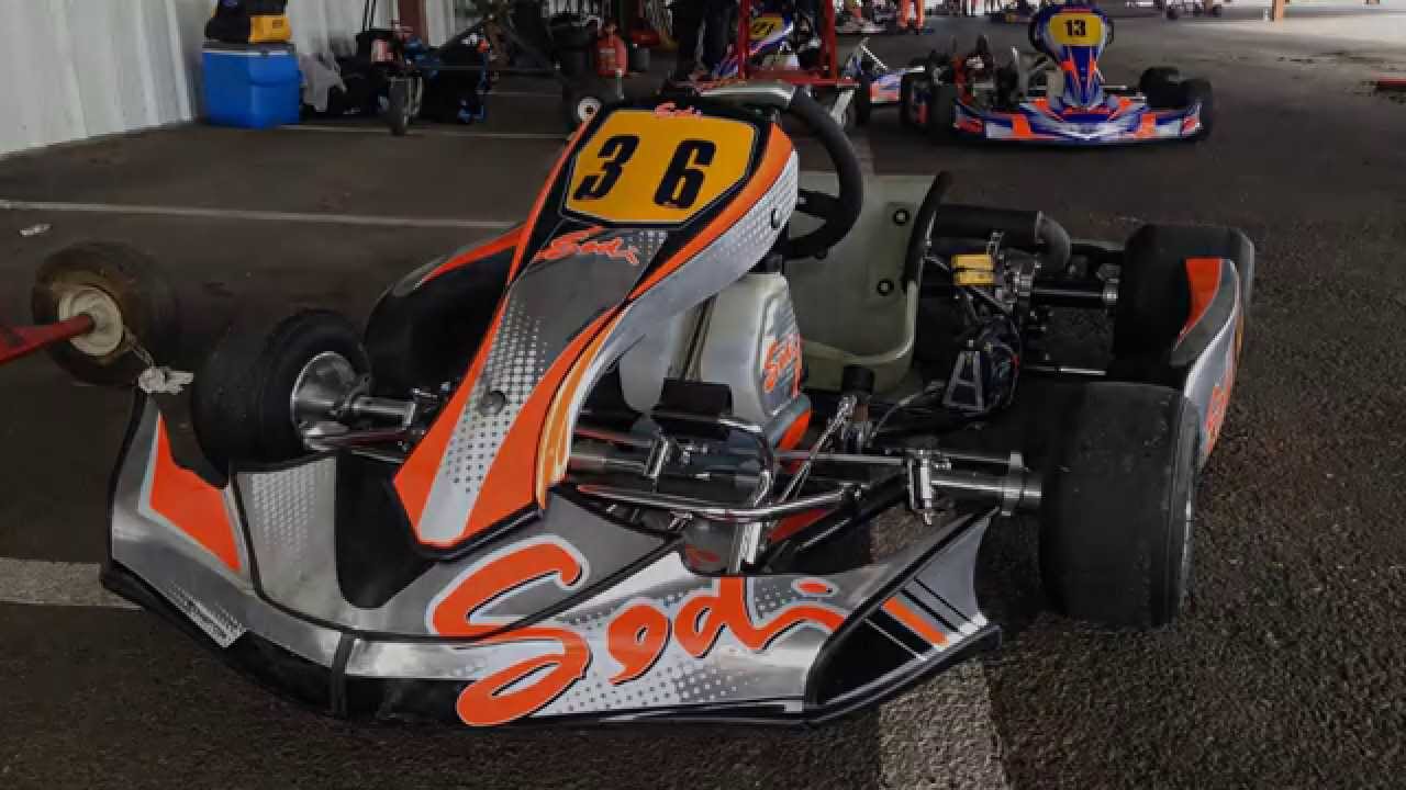 Dallas Karting Complex-Main Race - YouTube