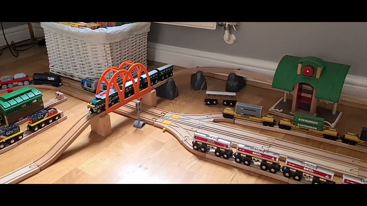 New Brio mainline. fly over and engine sheds - YouTube