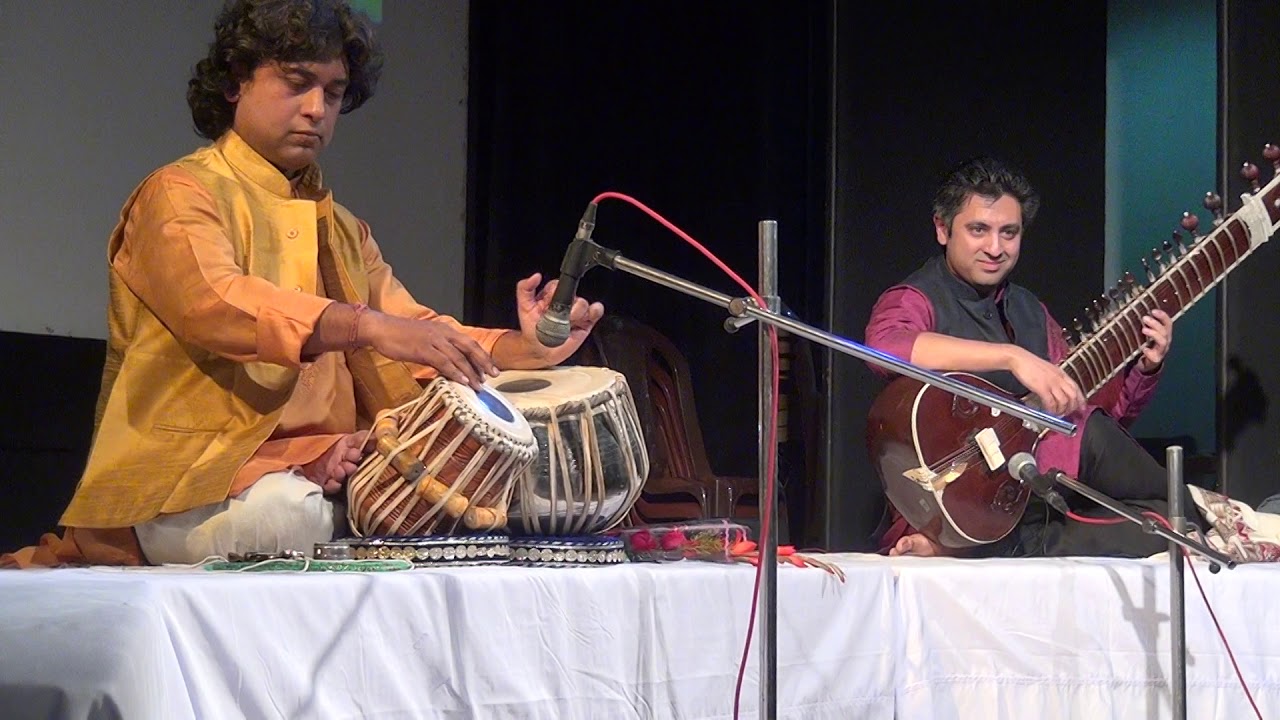 Indrajit Roy-Chowdhury with Indranil Mallick - Hansadhwani - YouTube