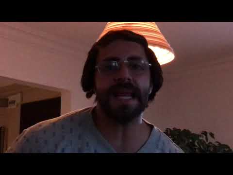 YA BU KADIN NİYE BU KADAR RENKLİDİR?