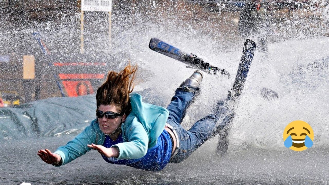 Life is funny and funny people 😂 try not to laugh 😆 you laugh, you ...