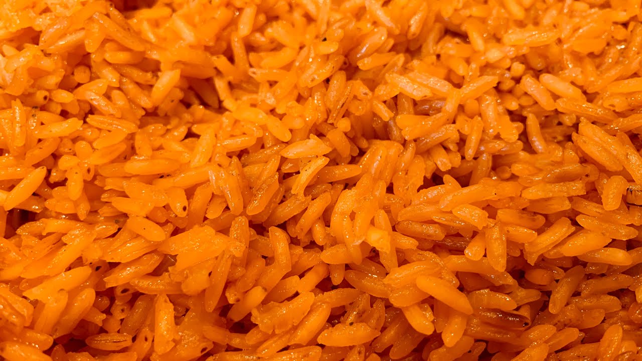 CÓMO HACER ARROZ ROJO Y ESPONJOSO SIN JITOMATE * - YouTube