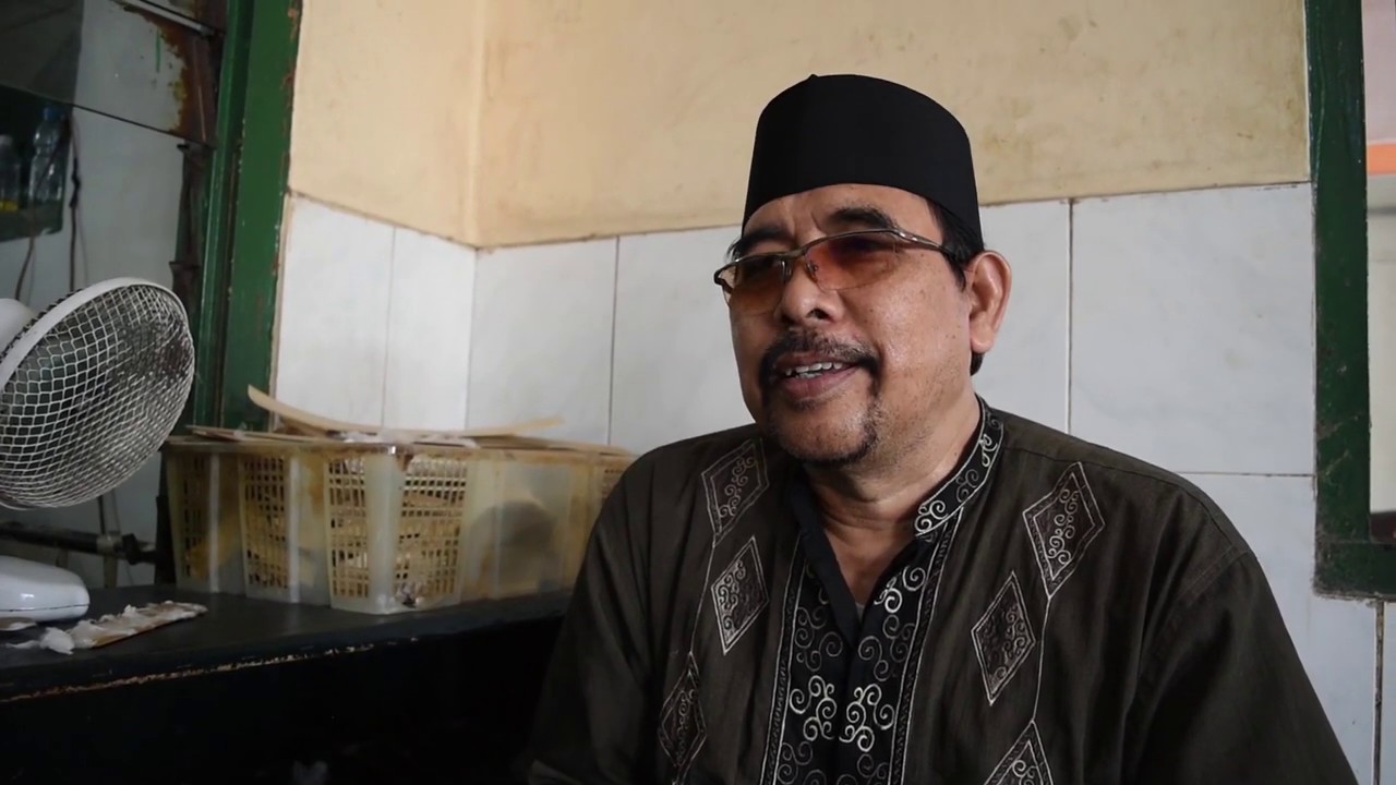 Pijat Patah Tulang Haji Naim - YouTube