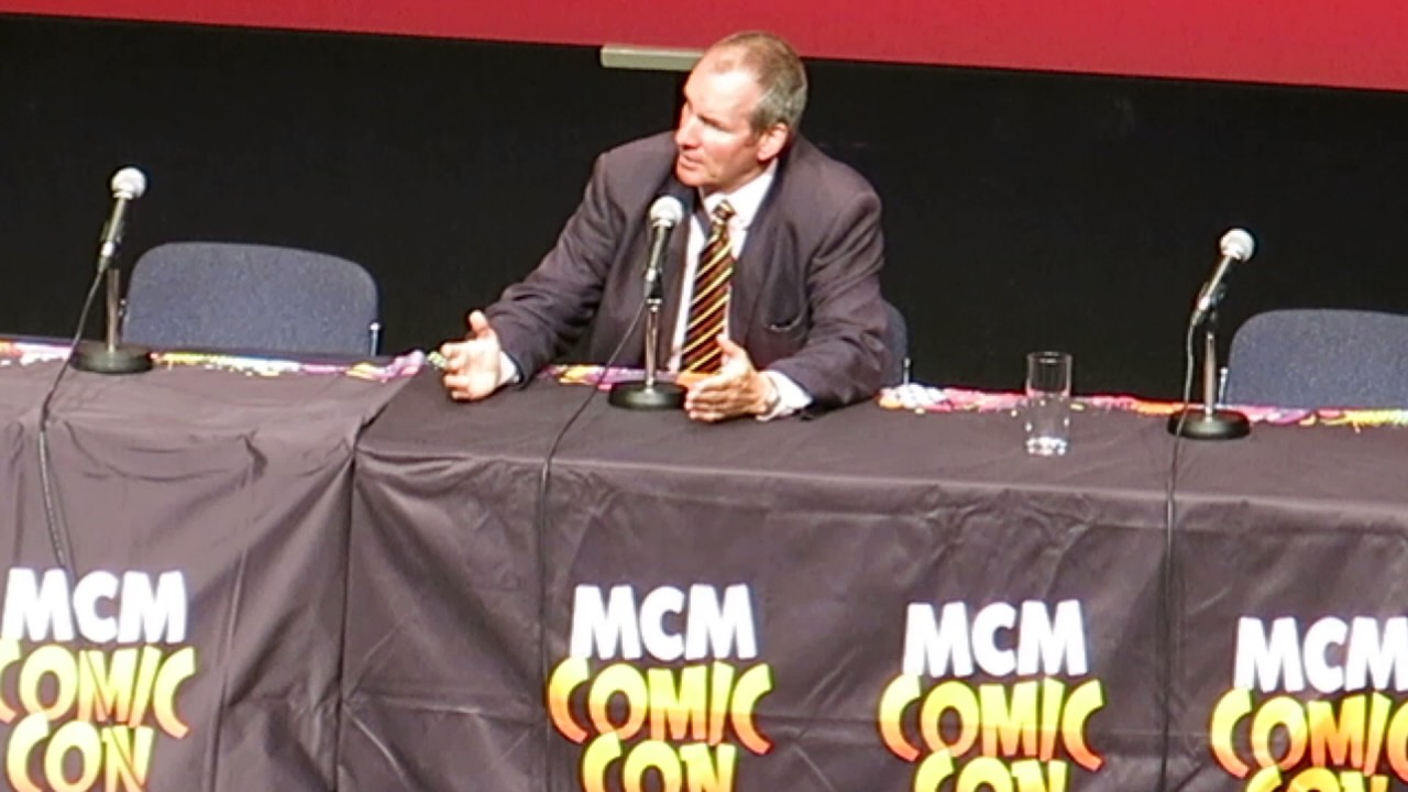 Chris Barrie Manchester Comic Con 2017 Part 1 - YouTube