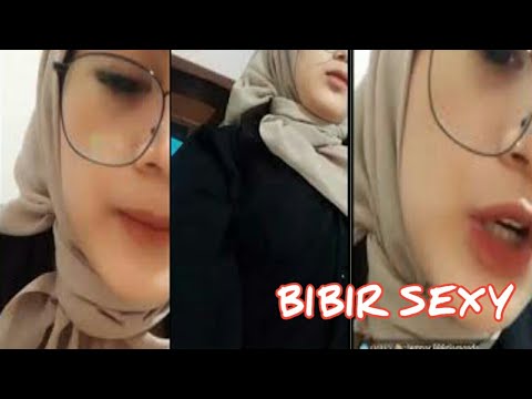 hijab style || simple hijab kombinasi kacamata besar makin cantik seksi hot